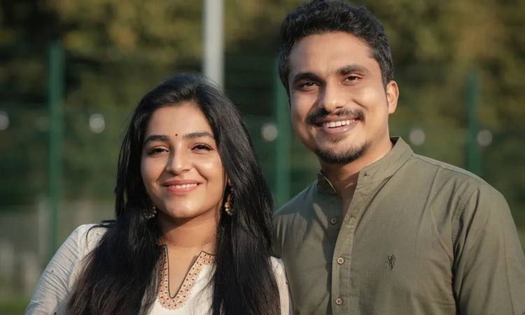 Getting married soon... Actress Rajisha Vijayan introduced her lover ...