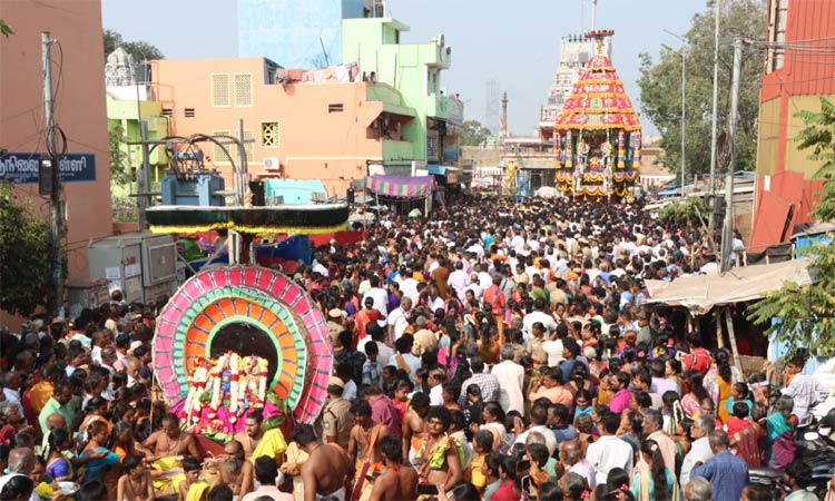 Thiruvottiyur Thyagaraja Swamy vadivudaiamman temple Chariot festival ...