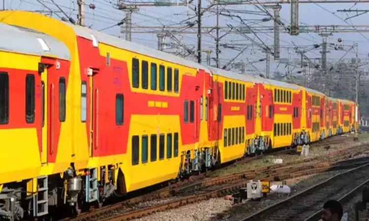 Bengaluru - Chennai Central Double Tucker Express Train Time Change ...