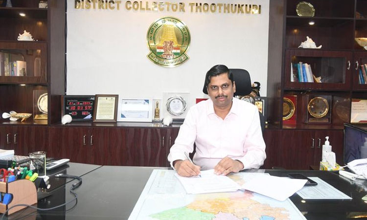 தூத்துக்குடி மாவட்ட கலெக்டராக இளம்பகவத் பதவியேற்றார் | Collector Ilam Bagavath sworn in as ...