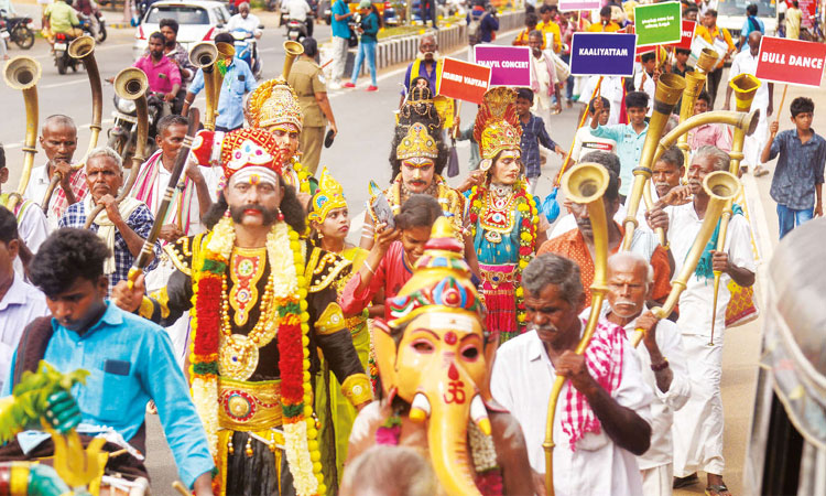 World Folk Art Festival: Grand Rally of Folk Artists in Thanjavur | உலக ...