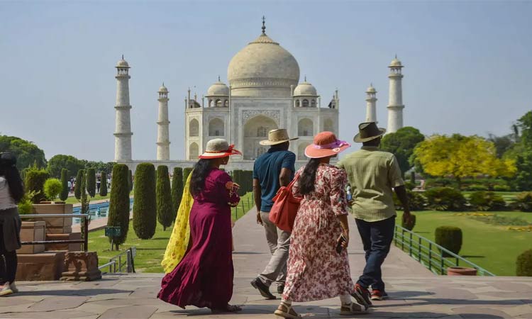 தாஜ்மஹாலில் டிரோன் எதிர்ப்பு கவசம் அமைக்க திட்டம் | Anti-Drone System ...