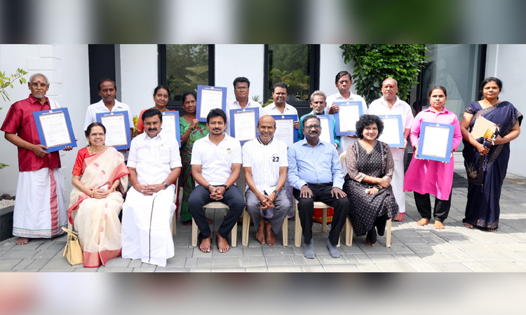 நலிந்த கலைஞர்களுக்கு நிதியுதவி வழங்கும் திட்டம்: கூடுதலாக 2,500 ...